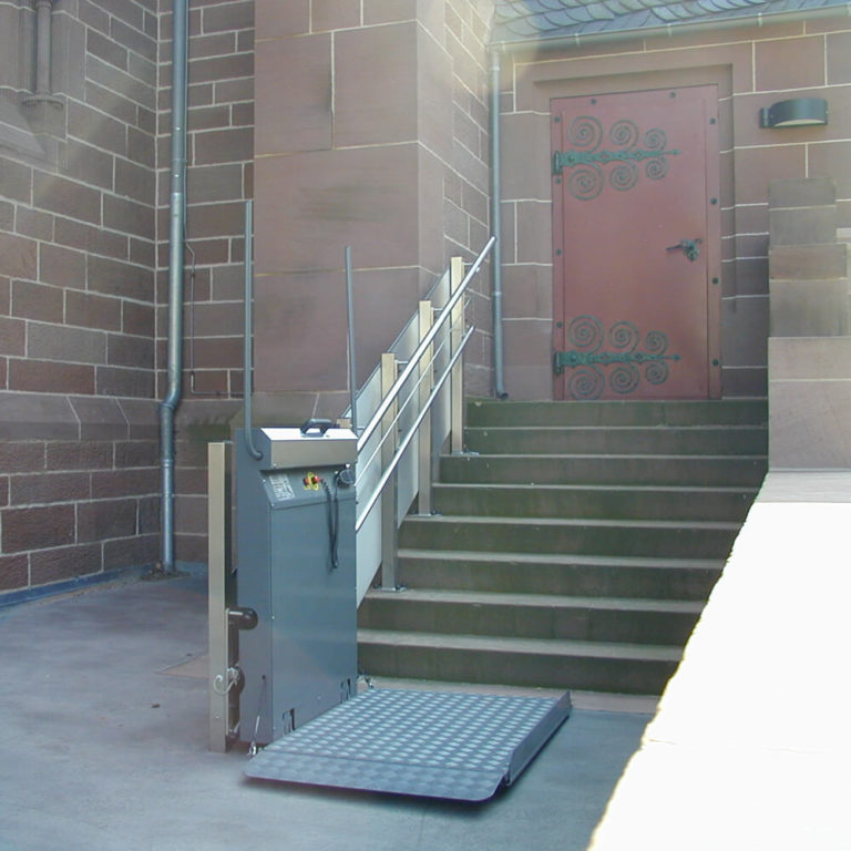 Rollstuhl-Lift mit Plattform - Sachsen-Anhalt-Lifte